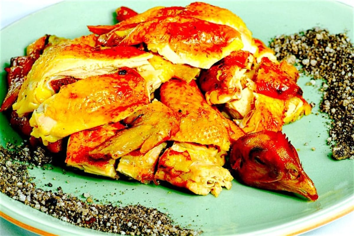 The Hirshon Hakka-Style Salt Baked Chicken - 秘制鹽焗雞 - The Food Dictator