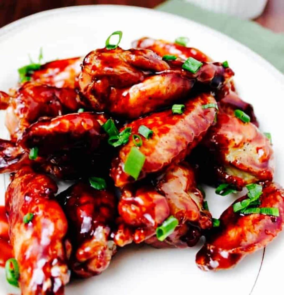 The Hirshon Deep-Fried Asian Garlic Chicken Wings - The Food Dictator