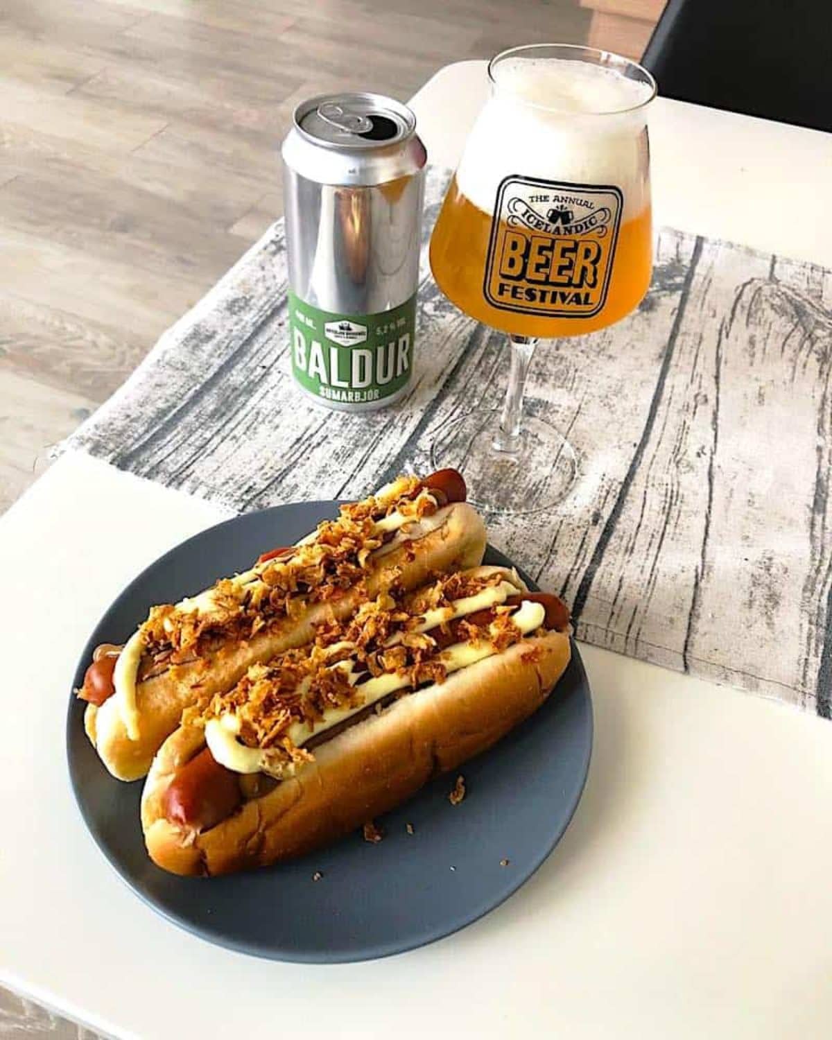 The Icelandic Hot Dog - Pylsur - The Food Dictator