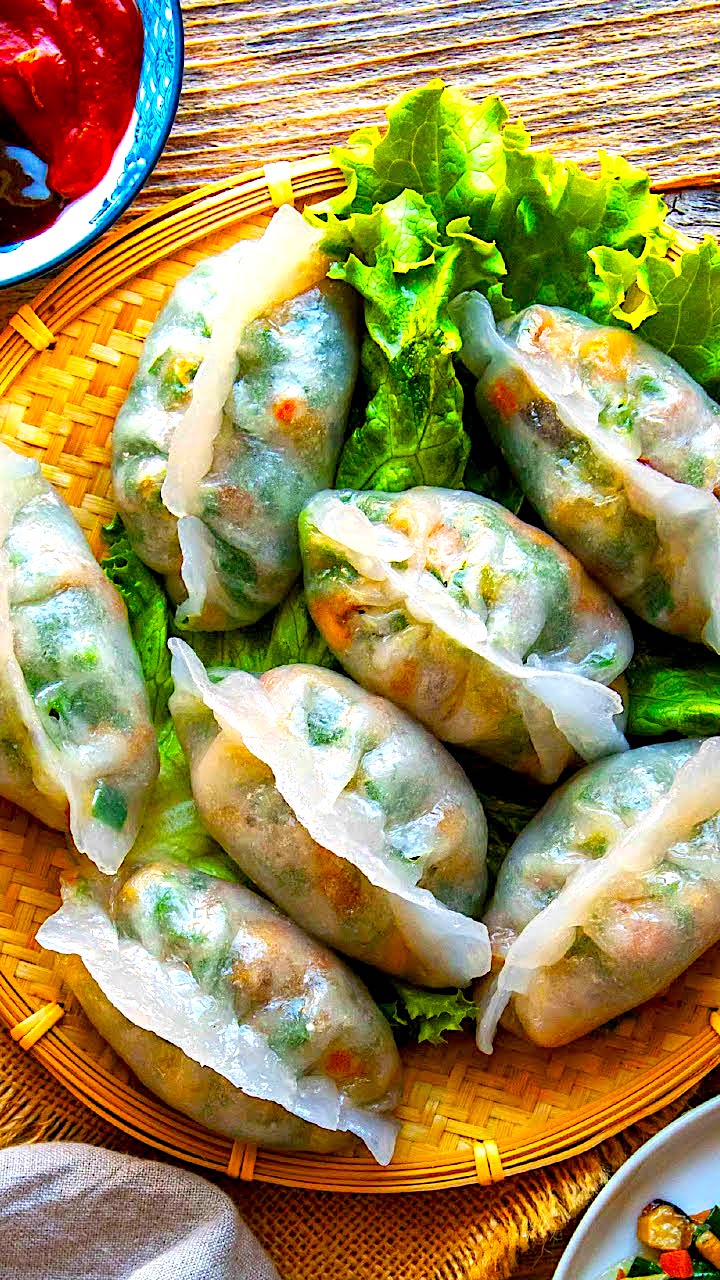 The Hirshon Chiuchow Crystal Dumplings - Fun Guo - 潮州粉果 - The Food Dictator